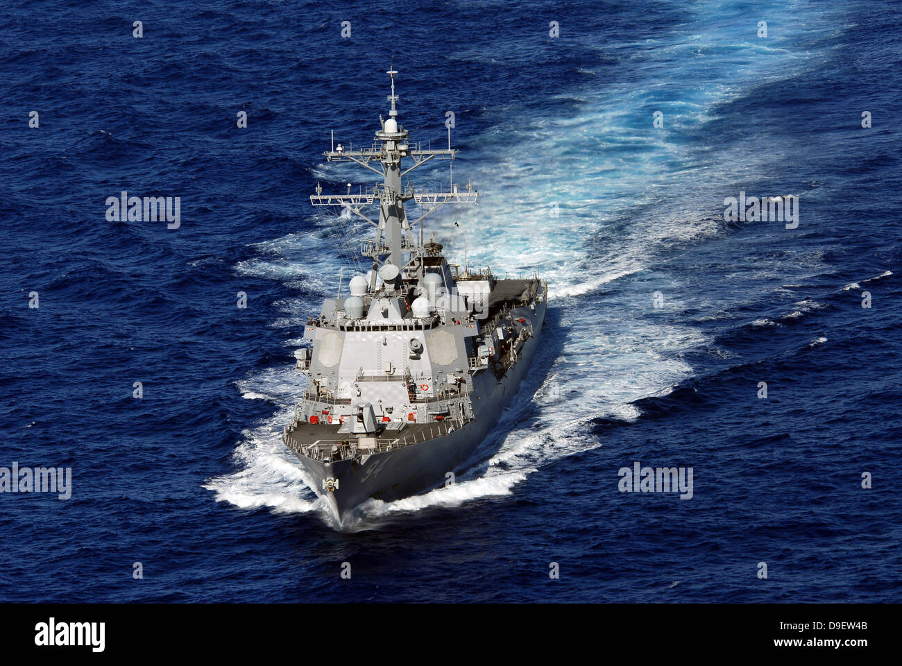 The guided missile destroyer USS Nitze transits the Atlantic Ocean ...