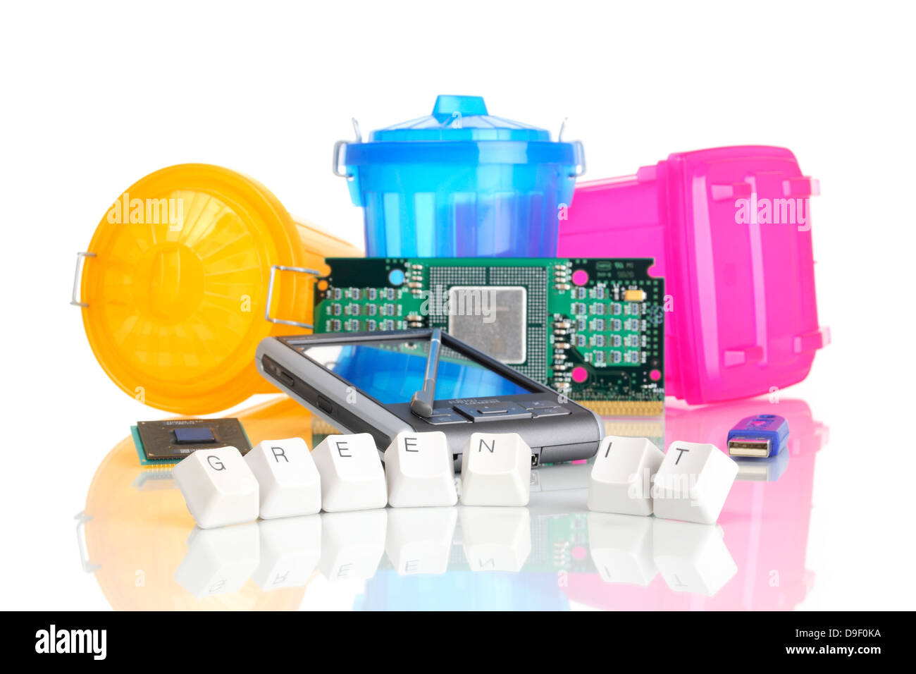 PDA, computer components and garbage tonnes PDA, computer of part and ...