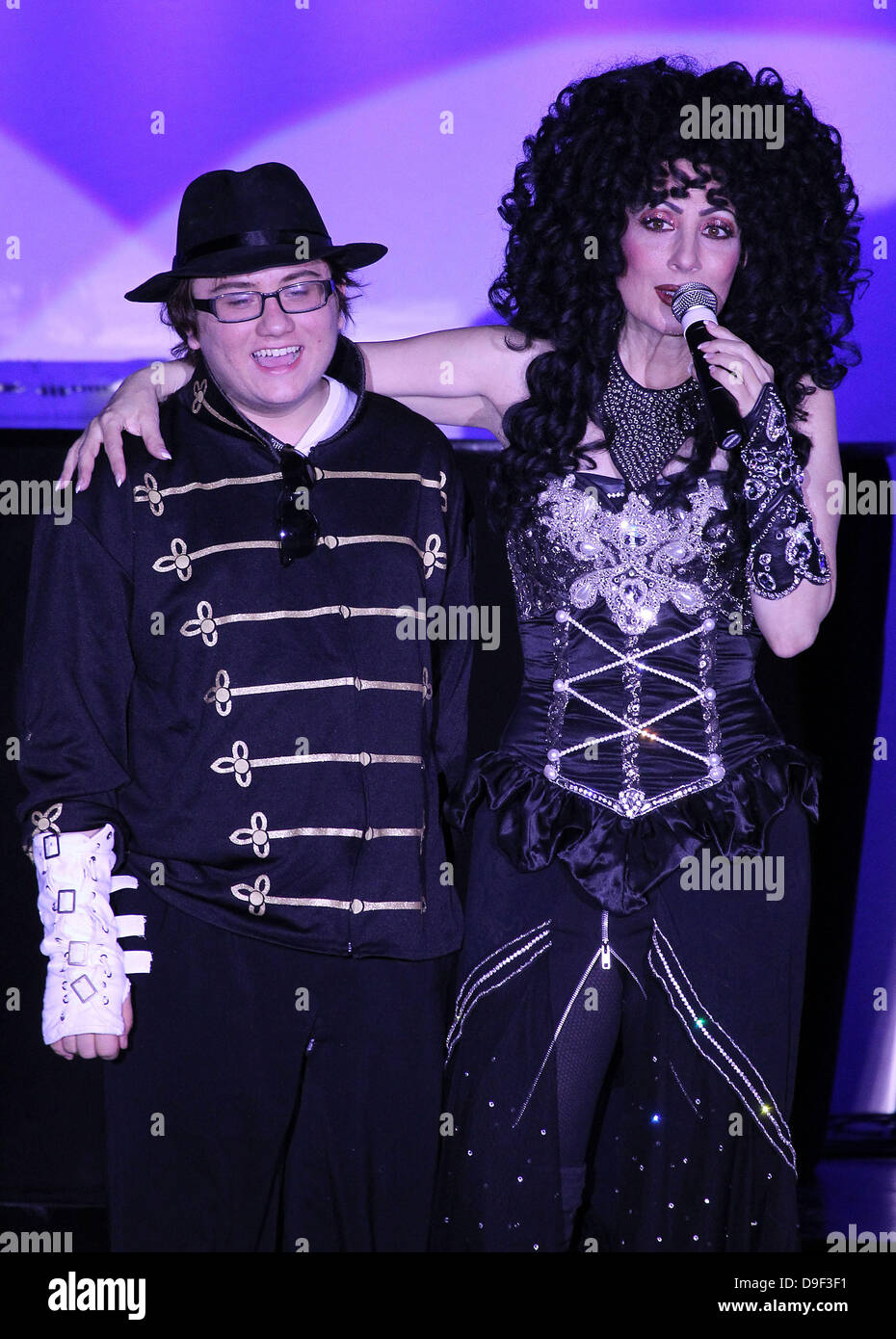 Heidi Thompson as CHER THE REEL AWARDS - A Star-Studded Show Featuring ...