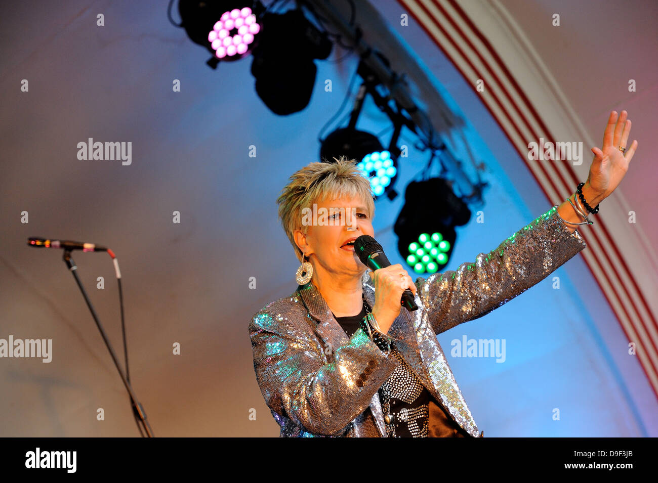Hazel dean hi-res stock photography and images - Alamy