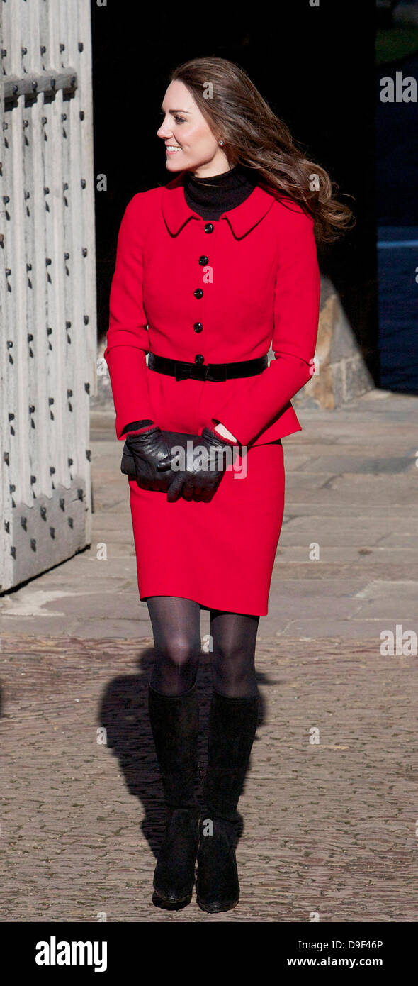 Kate middleton st andrews university hi-res stock photography and ...