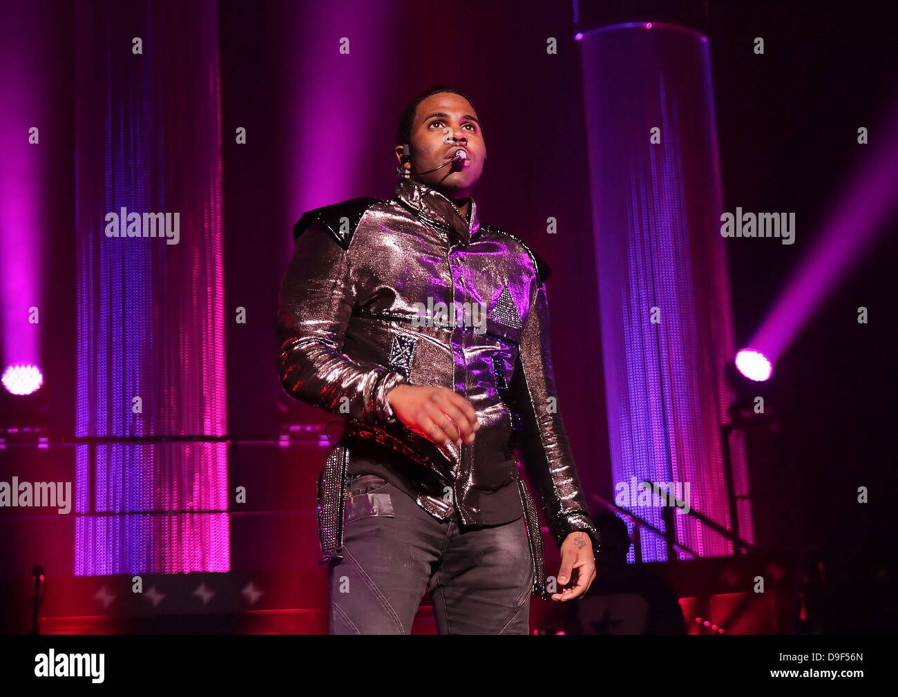Jason Derulo performing live at Manchester Apollo Manchester, England ...