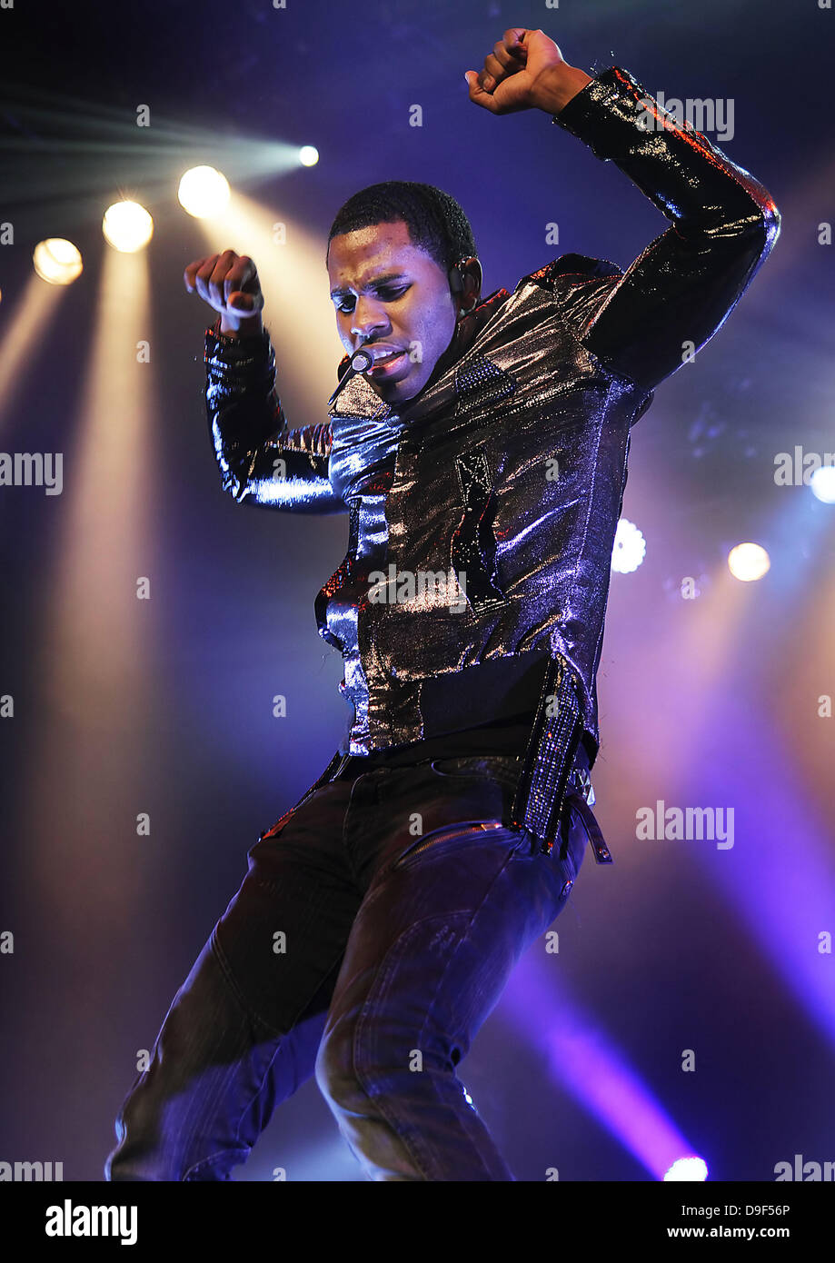 Jason Derulo performing live at Manchester Apollo Manchester, England ...