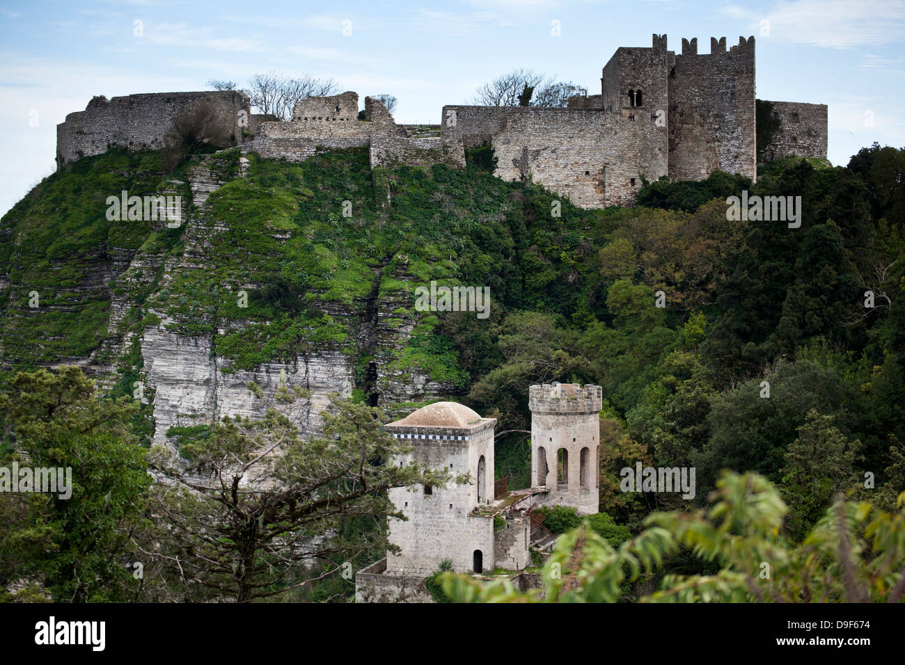 Torretta Pepoli and Venus castle in Erice, Sicily Stock Photo - Alamy