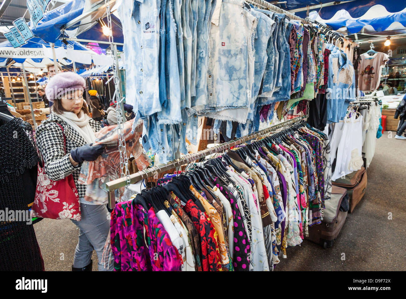 England, London, Shoreditch, Spitafields Market, Typical Stalls Stock ...
