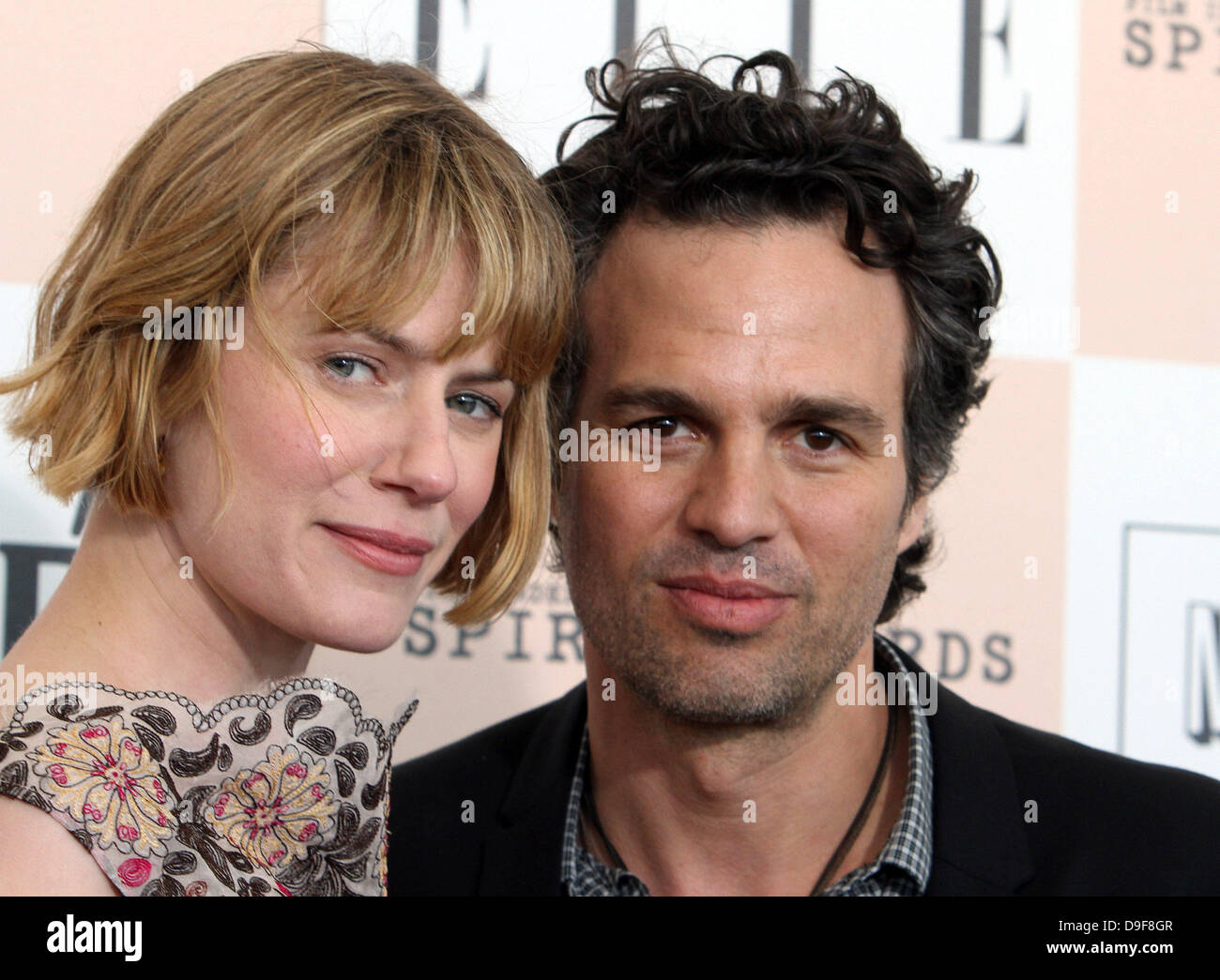 Mark Ruffalo and wife Sunrise Coigney The 2011 Film Independent Spirit ...