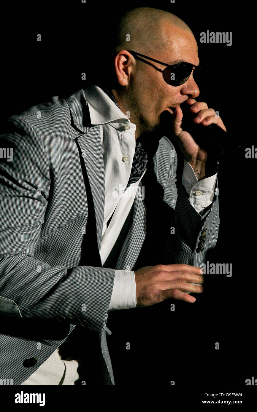 Rapper Pitbull performing on the Music Plaza stage during Mardi Gras at ...