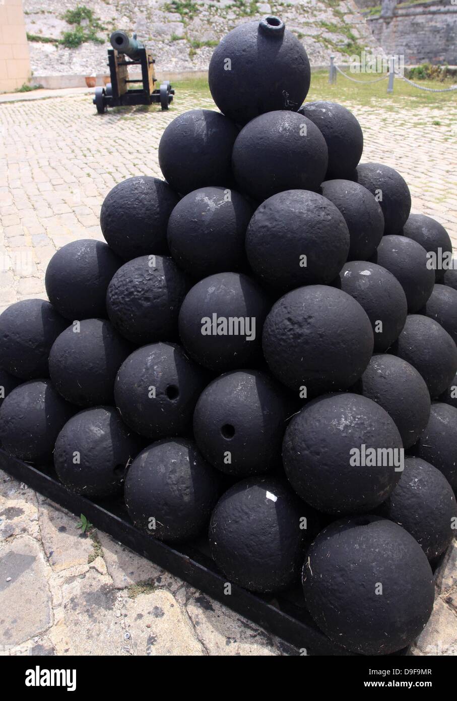 Cannonballs have been stacked to form a pyramid at fortress Castillo de los Tres Reyes del Morro ...