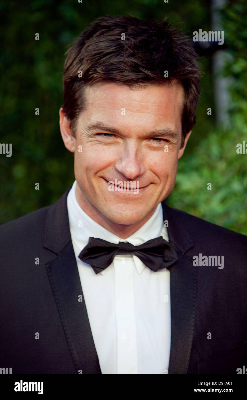 Jason Bateman 2011 Vanity Fair Oscar Party at Sunset Tower Hotel ...