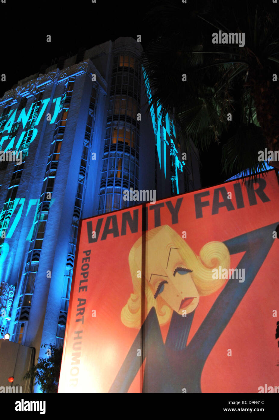 Atmosphere 2011 Vanity Fair Oscar Party at Sunset Tower Hotel ...