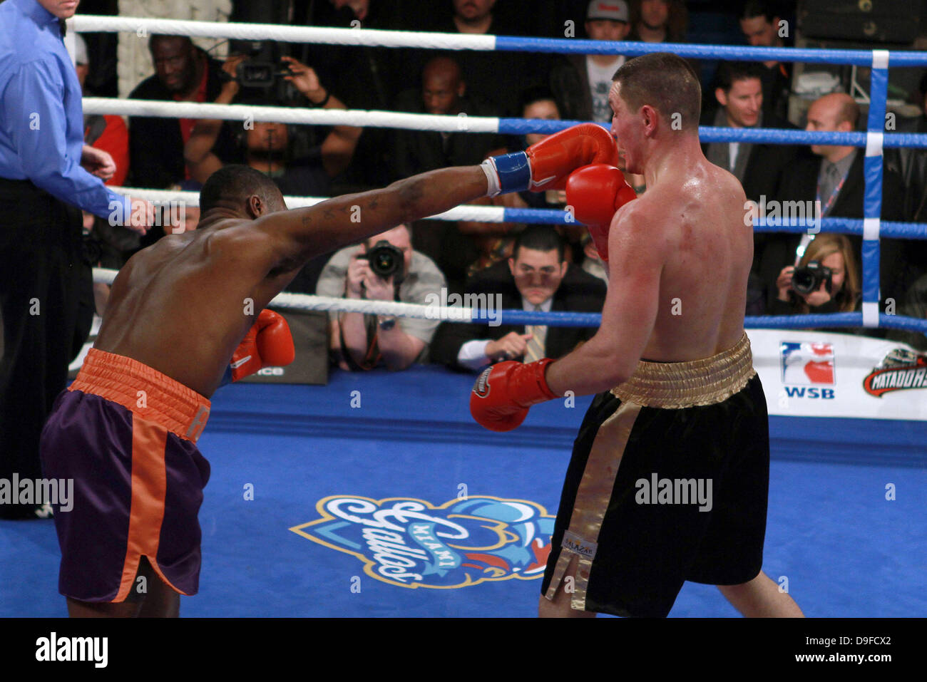 LA Matadors vs Memphis Force Fighters Knockout Autism at Hollywood ...