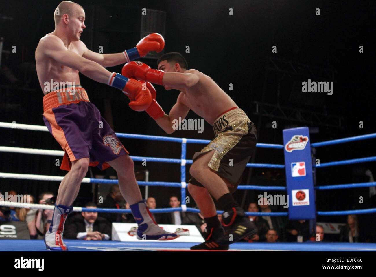 LA Matadors vs Memphis Force Fighters Knockout Autism at Hollywood ...