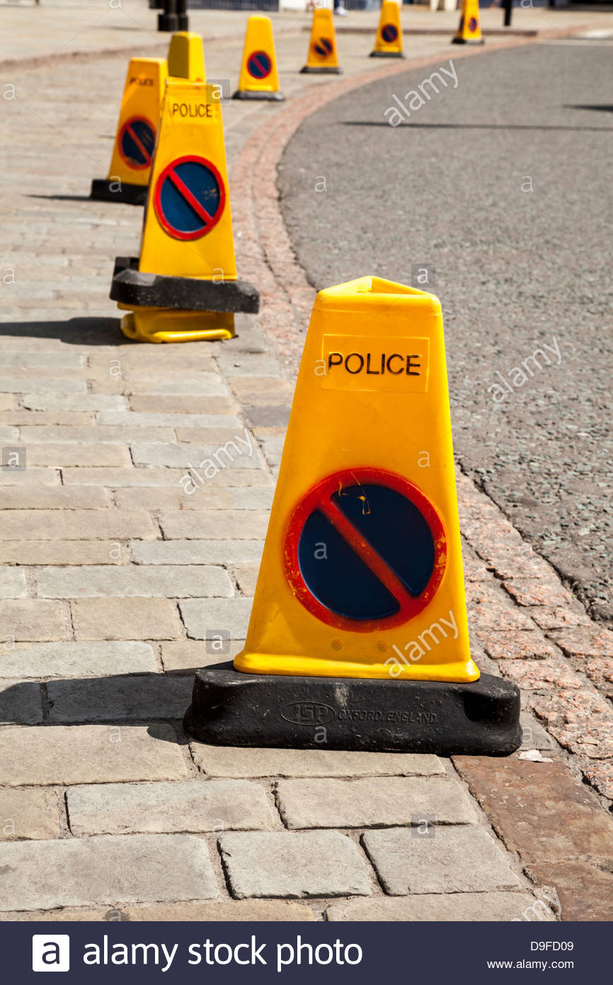 No Parking Stock Photos & No Parking Stock Images - Alamy