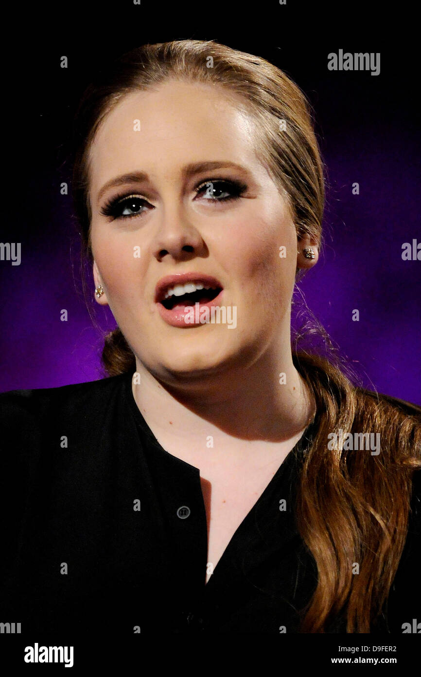 Adele Adkins appears on 'MTV Live' at the Masonic Temple Toronto ...