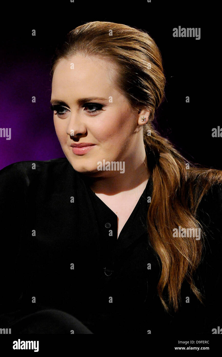 Adele Adkins appears on 'MTV Live' at the Masonic Temple Toronto ...