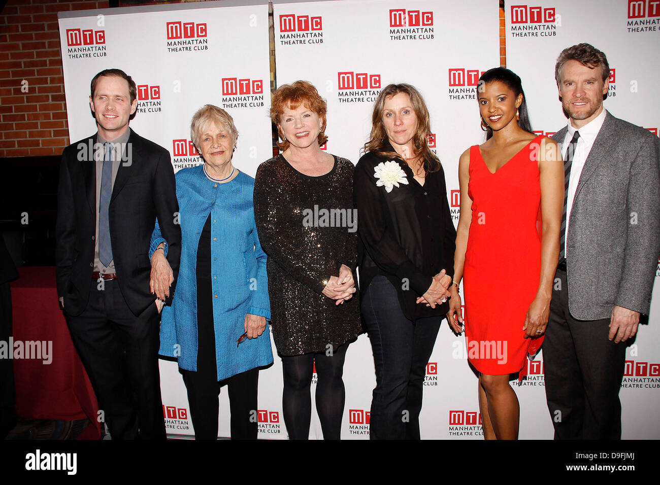 Renee elise goldsberry opening night hi-res stock photography and images - Alamy