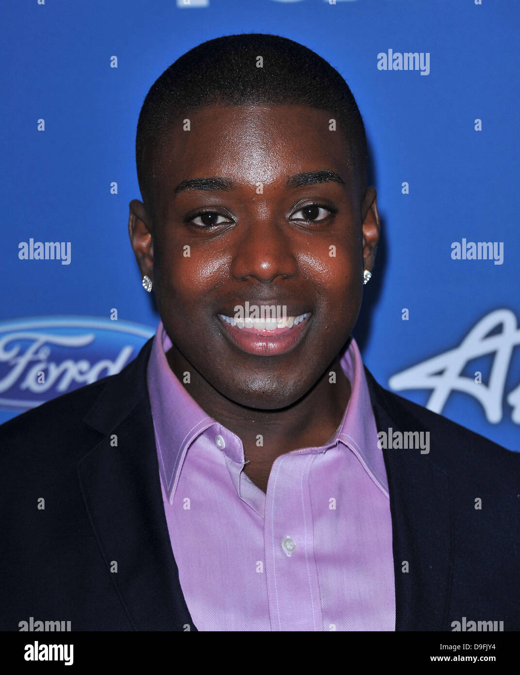 American idol season 10 top 13 finalists party hi-res stock photography ...