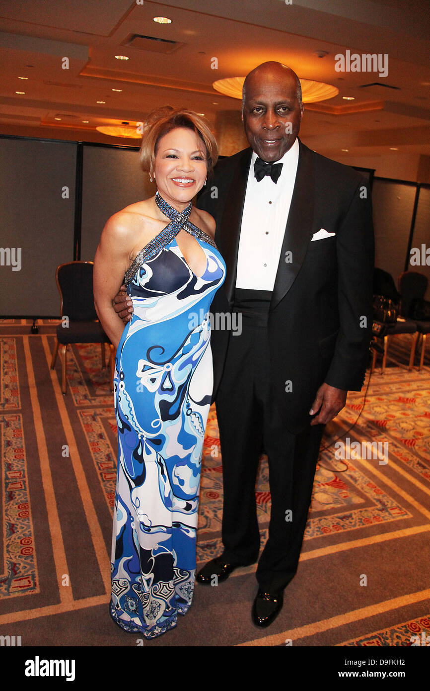 Tamara Harris Robinson, Vernon Jordan 2011 UNCF annual Gala at the ...