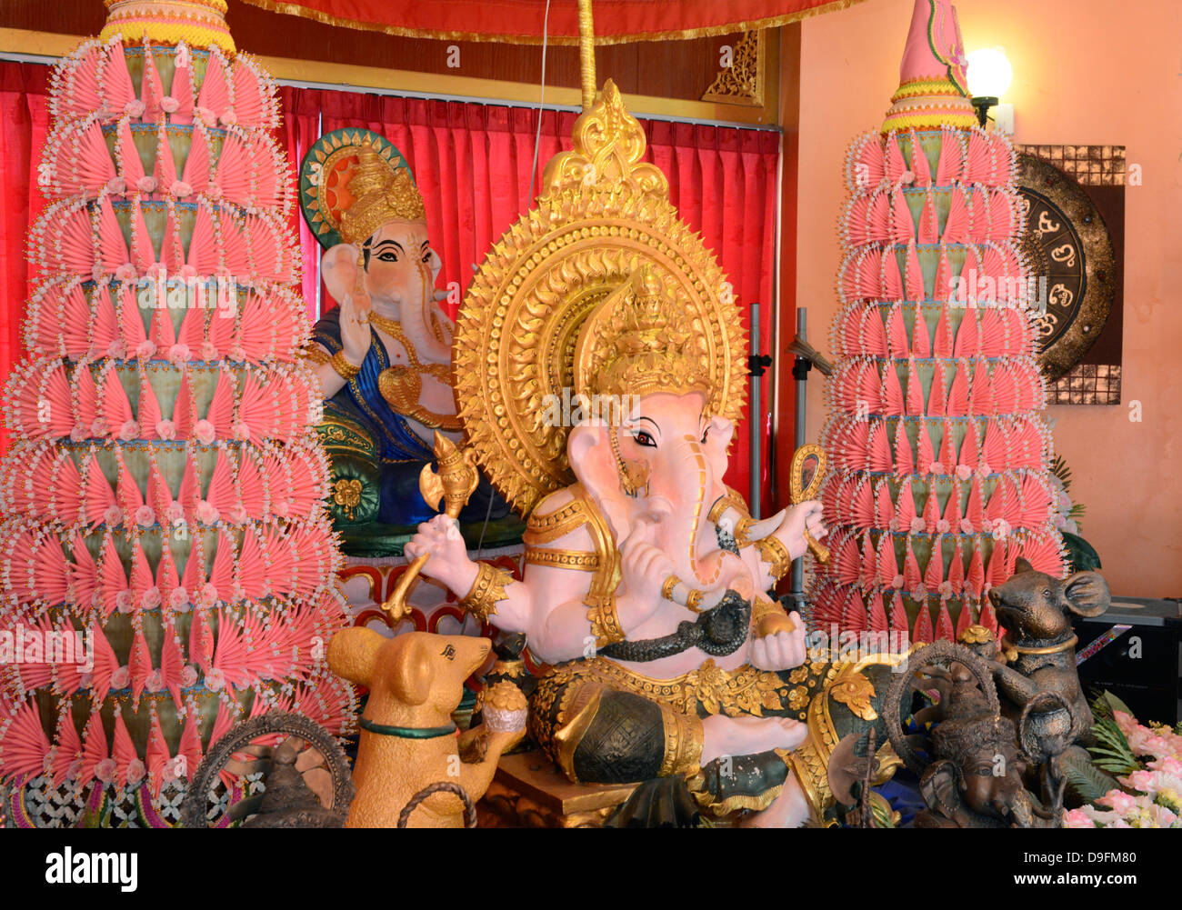 Mae Sai Temple High Resolution Stock Photography and Images - Alamy