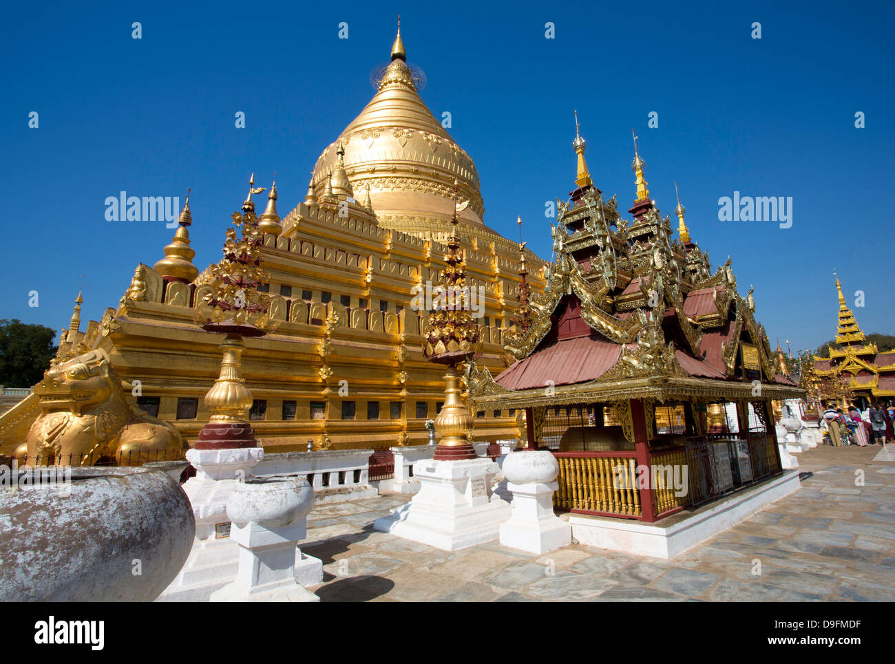 Myanmar landmarks hi-res stock photography and images - Alamy