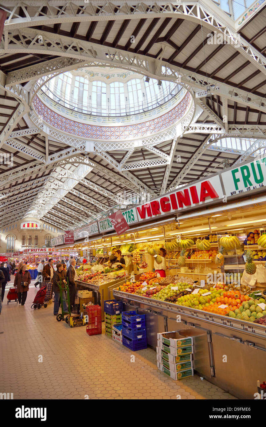 Market valencia hi-res stock photography and images - Alamy