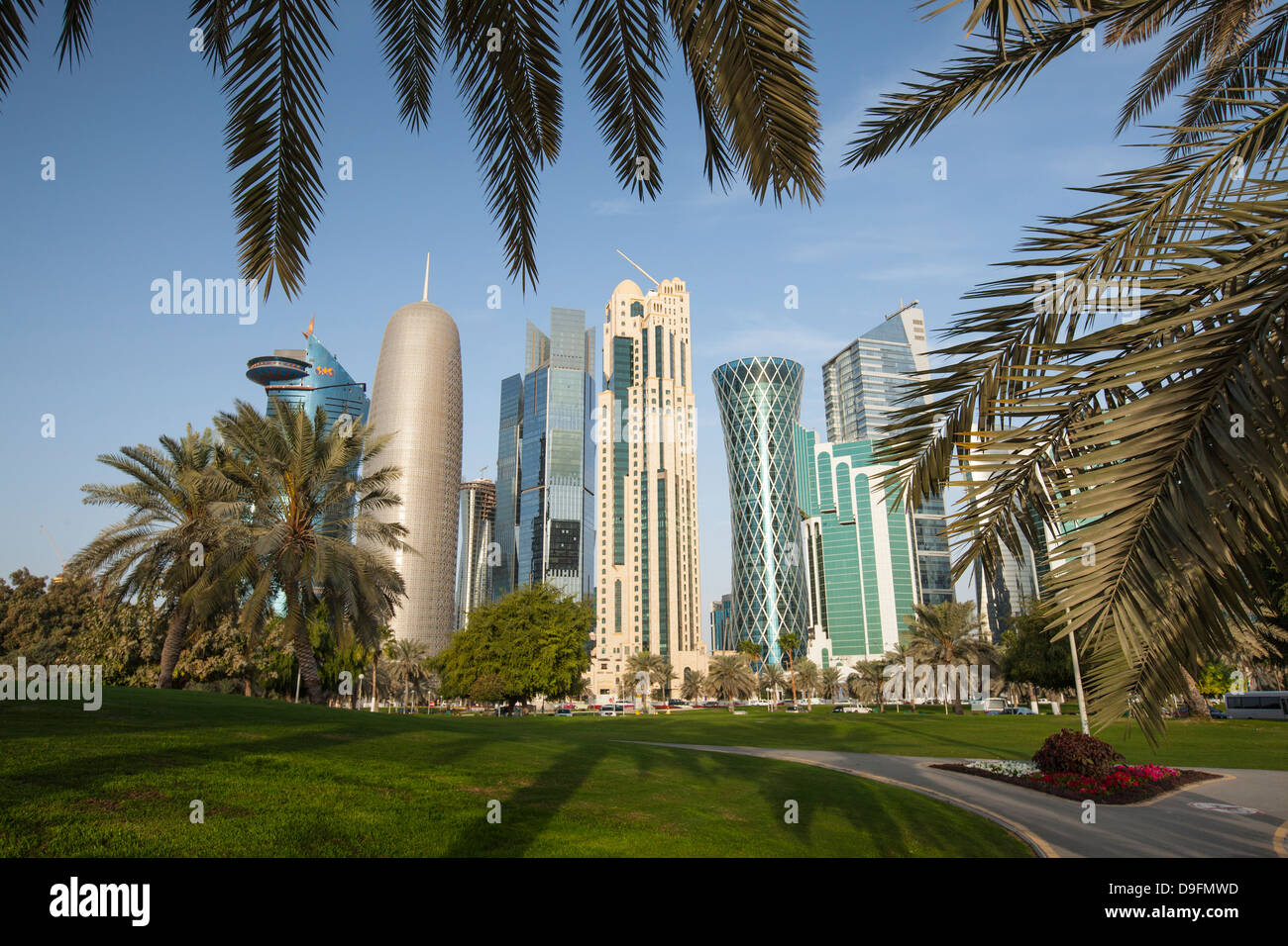 Buildings in middle east hi-res stock photography and images - Alamy