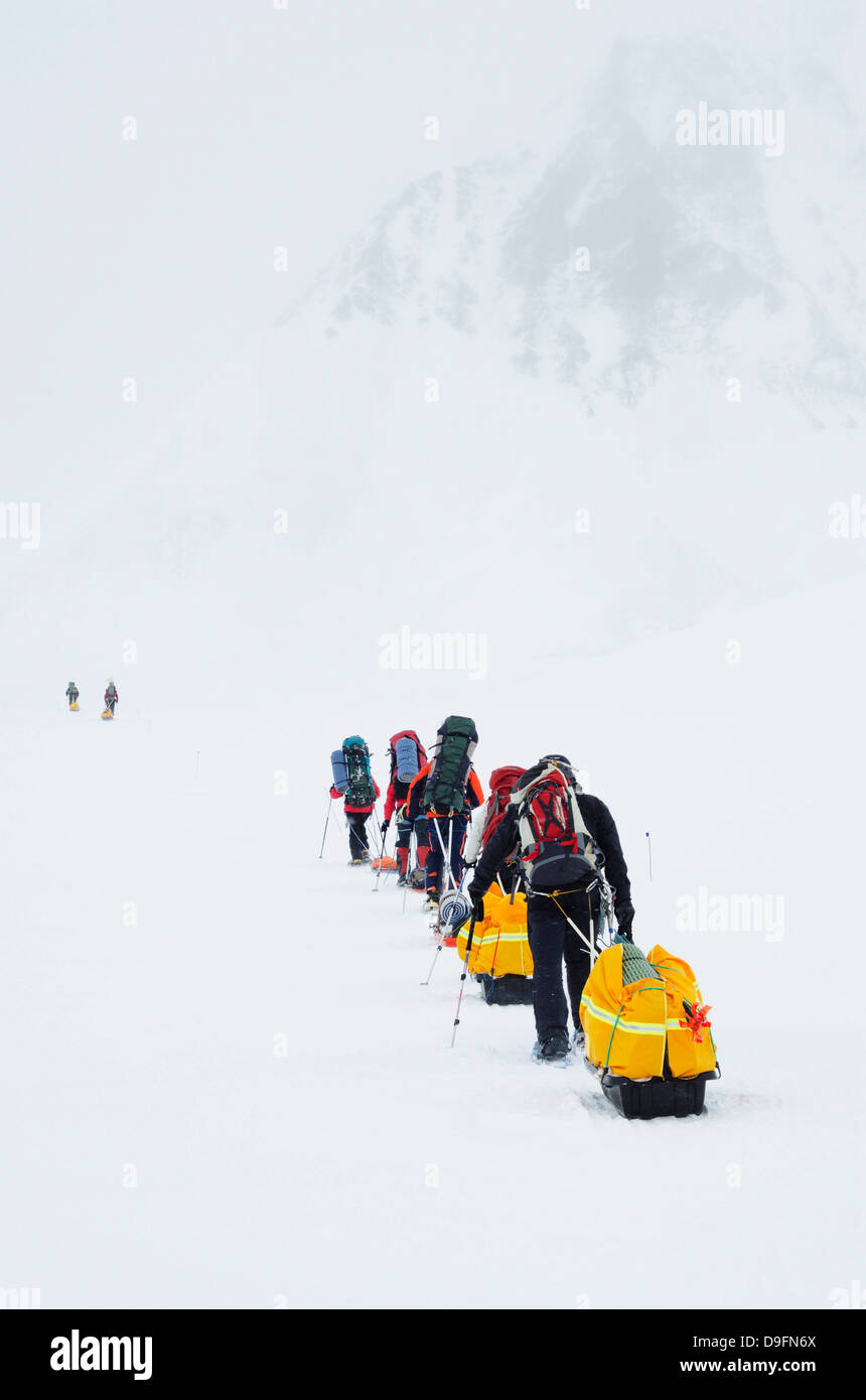 Climbing expedition on Mount McKinley, 6194m, Denali National Park ...