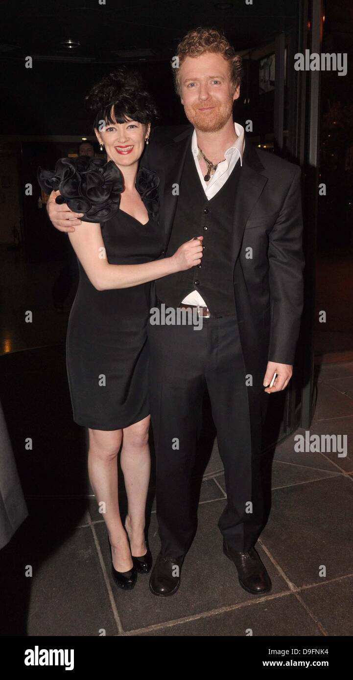 Bronagh Gallagher and Glen Hansard The original cast members of the hit ...