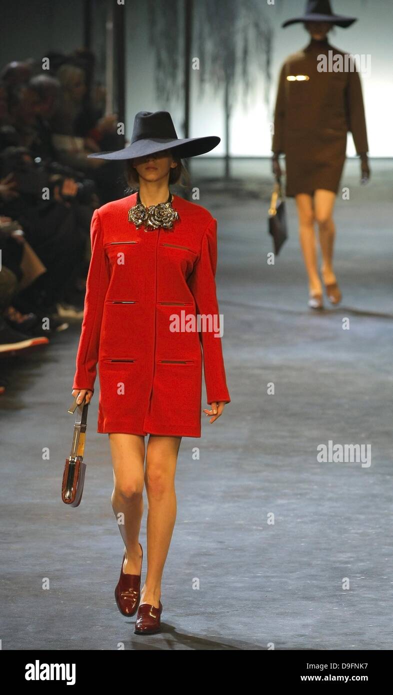 Model Paris Fashion Week Fall-Winter ready to wear 2012 - Lanvin - Catwalk Paris, France - 04.03 ...