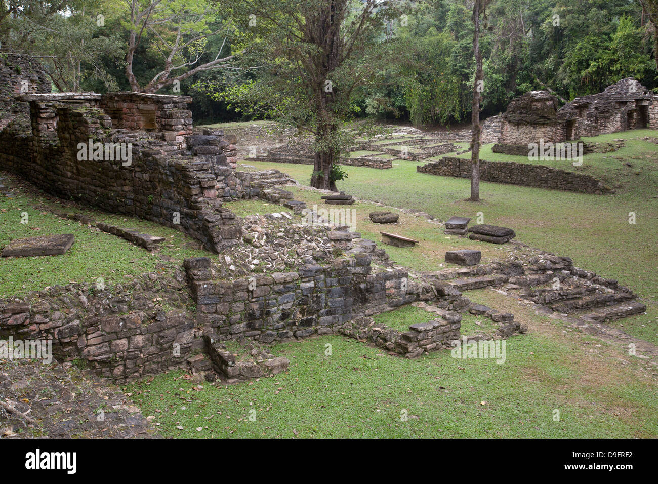Yaxchilan hi-res stock photography and images - Alamy