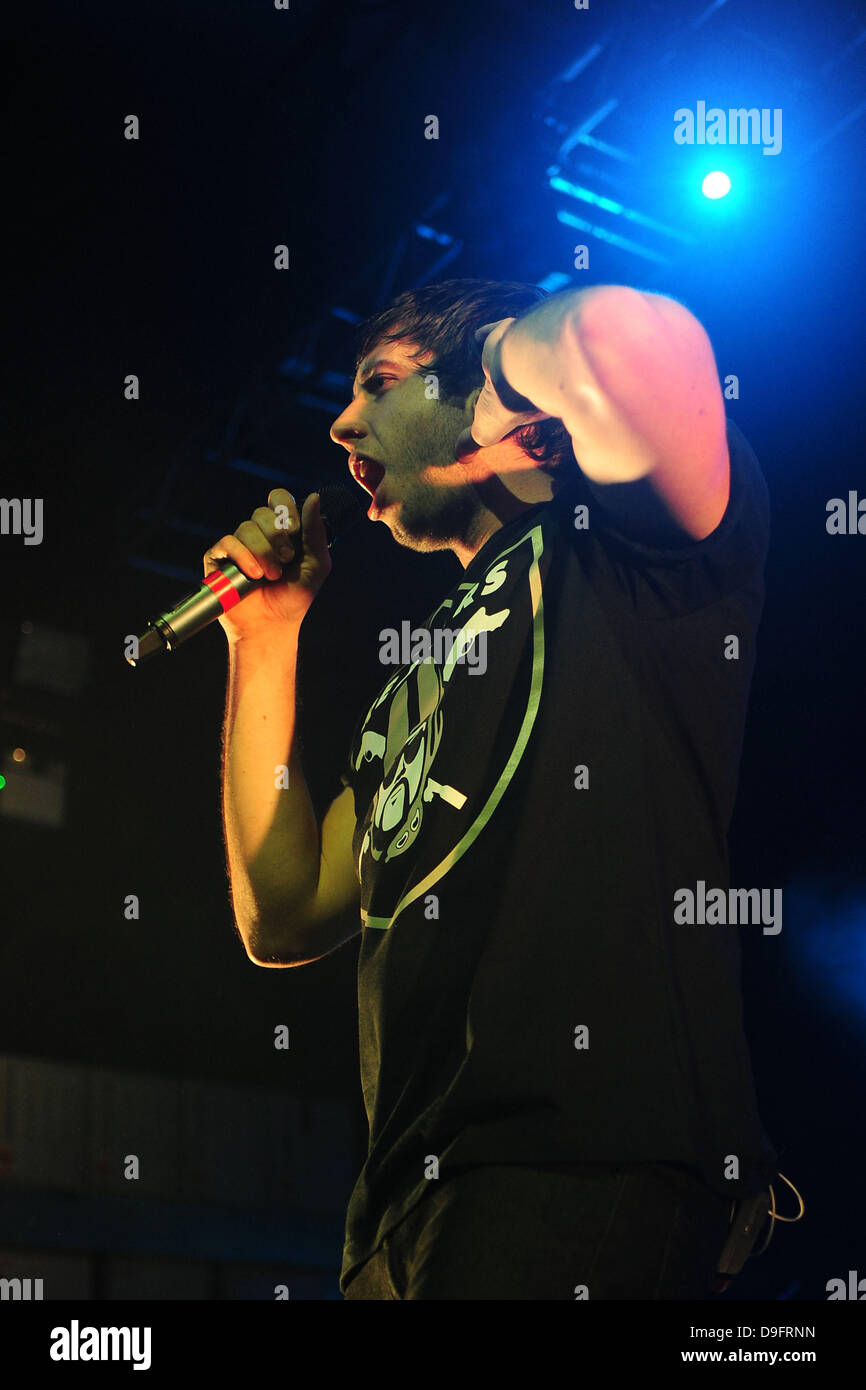 Example Elliot Gleave High Resolution Stock Photography and Images - Alamy