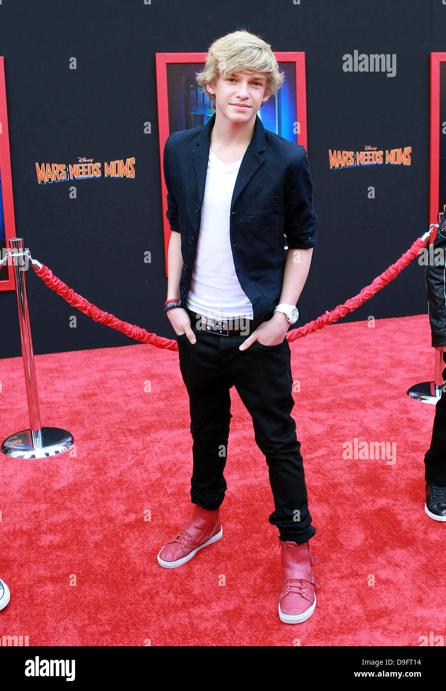 Coty Simpson at the Los Angeles premiere of 'Mars Needs Moms 3D' at the ...