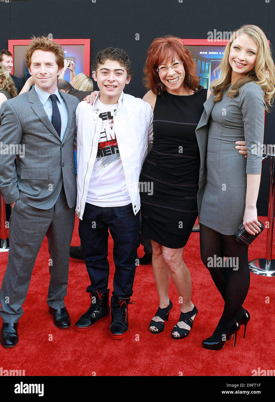 Seth Green, Ryan Ochoa, Mindy Sterling, Elisabeth Harnois at the Los ...