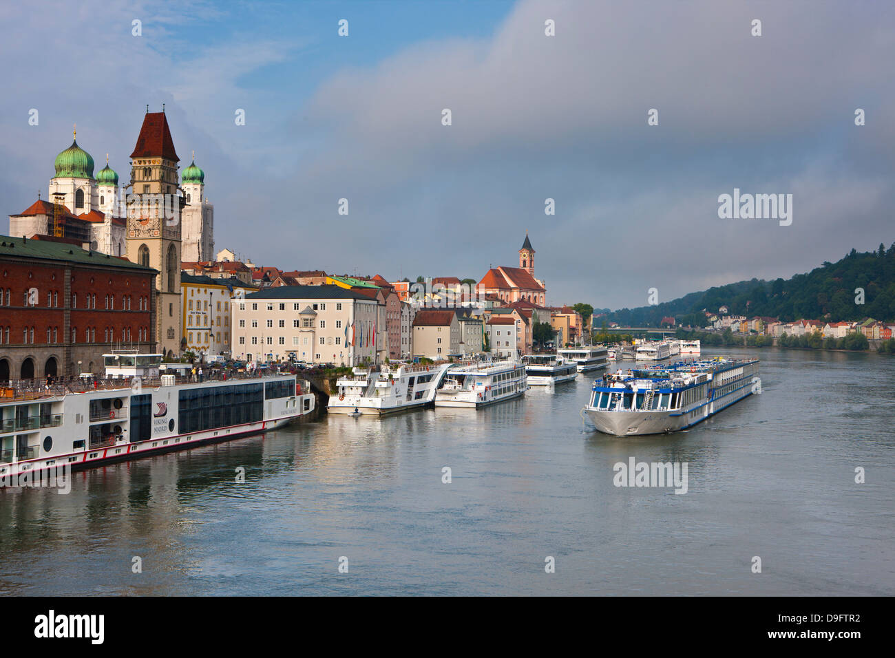 Passau river cruise hi-res stock photography and images - Alamy
