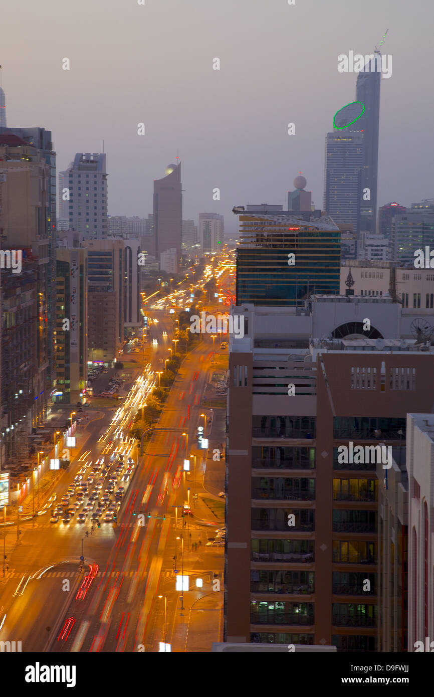 Abu dhabi city street hi-res stock photography and images - Alamy
