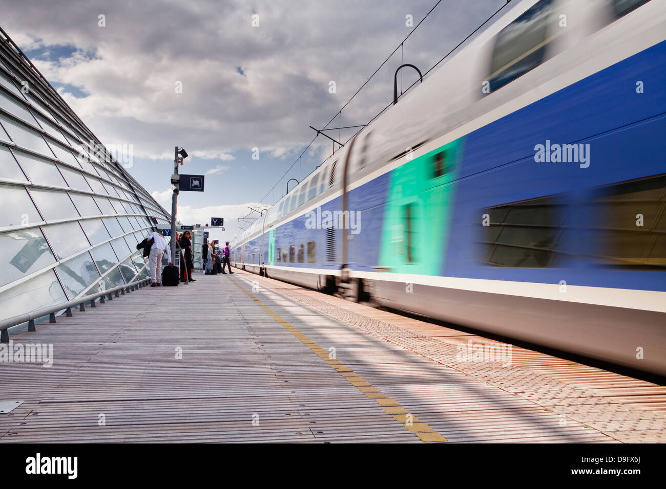 A TGV pulls into the train station of Avignon TGV, Vaucluse, France ...
