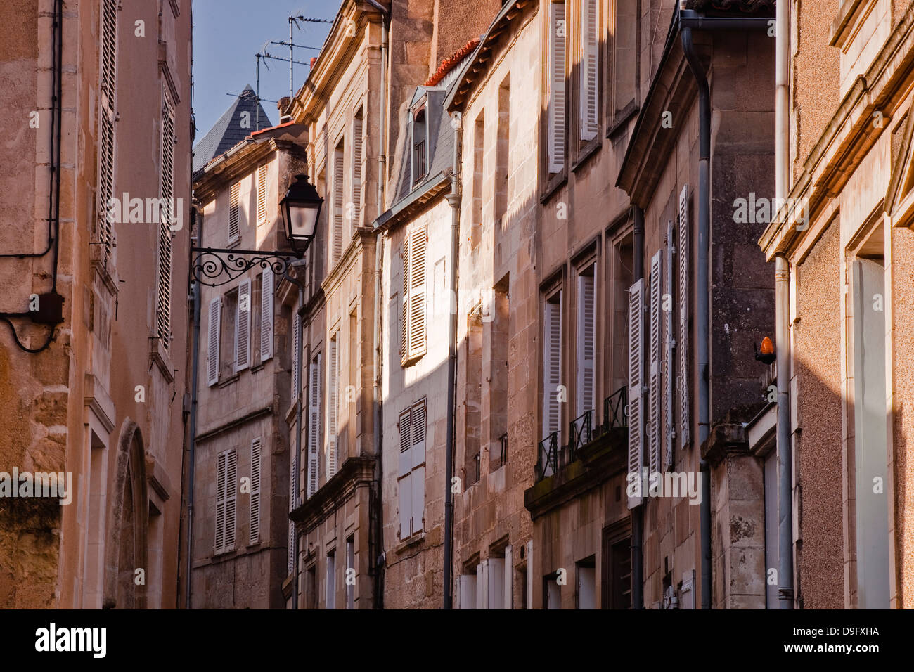 Poitiers city hi-res stock photography and images - Alamy