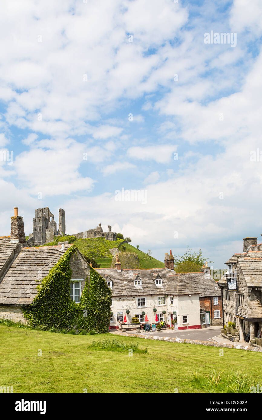 Corfe village with Corfe castle in the background Stock Photo - Alamy