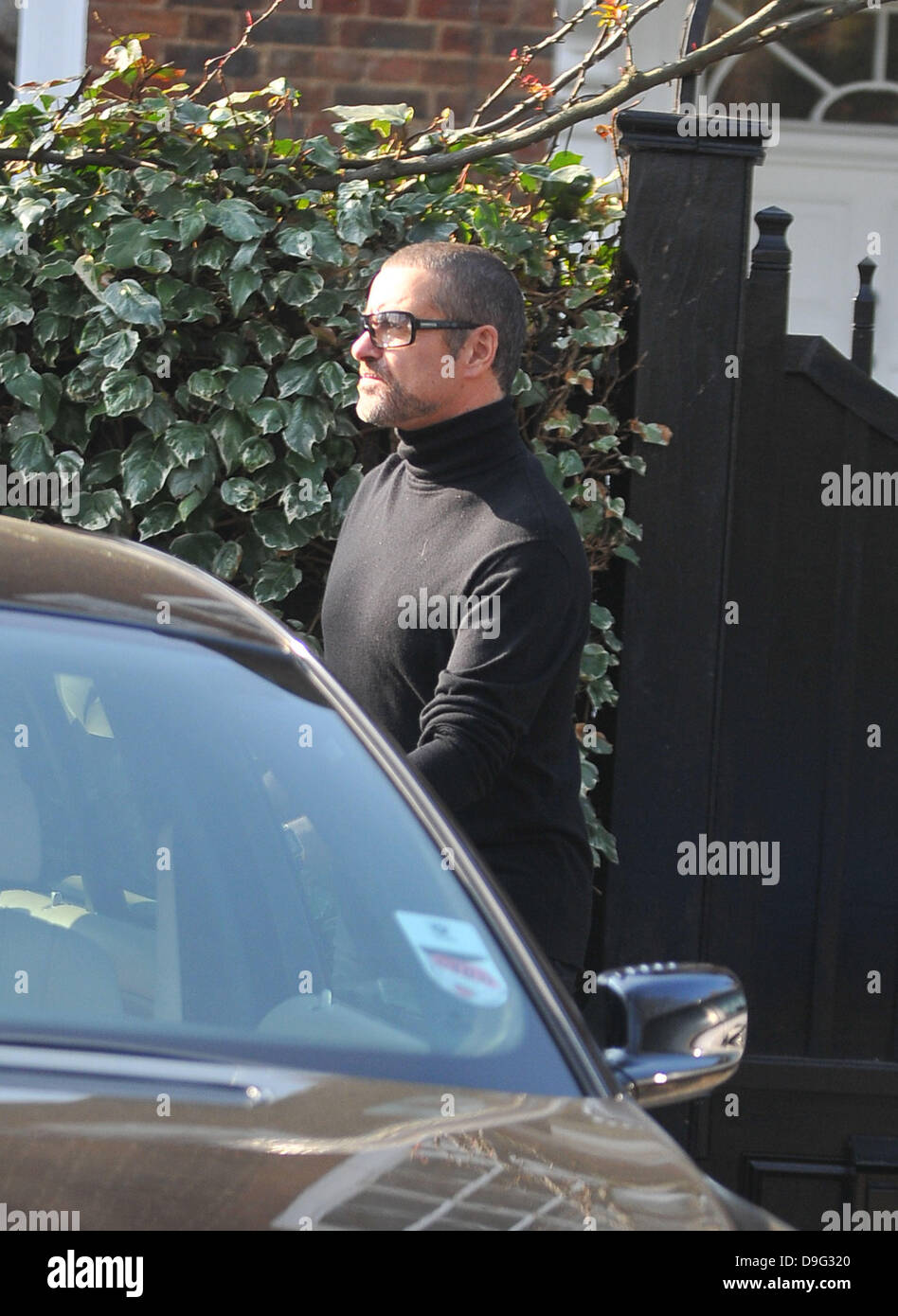 Chauffeur driven hi-res stock photography and images - Alamy