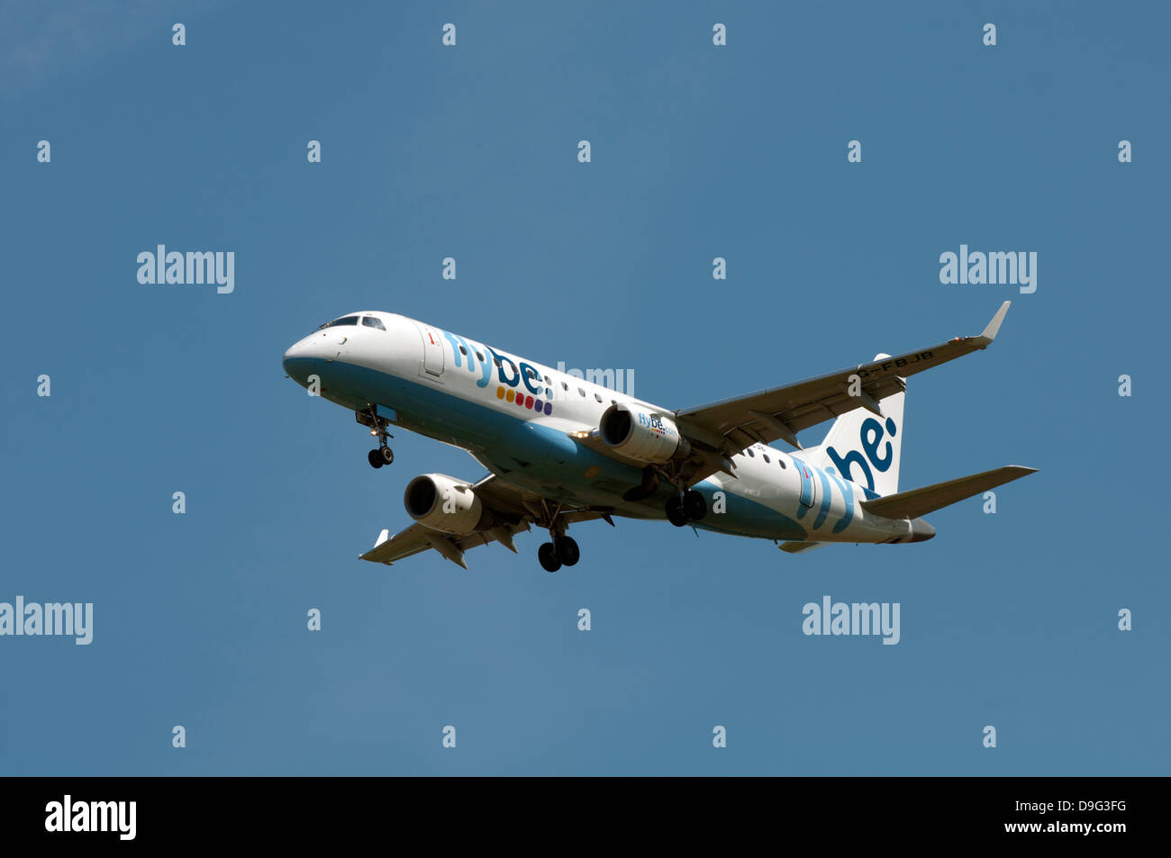 Embraer 175 united hi-res stock photography and images - Alamy