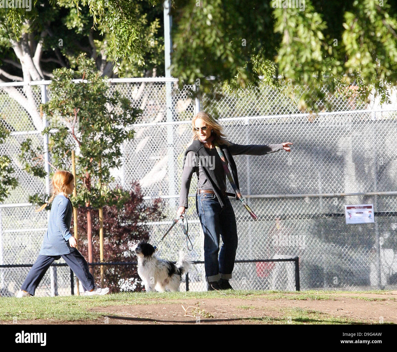 Helen Hunt and her daughter Makena spend the afternoon walking their ...