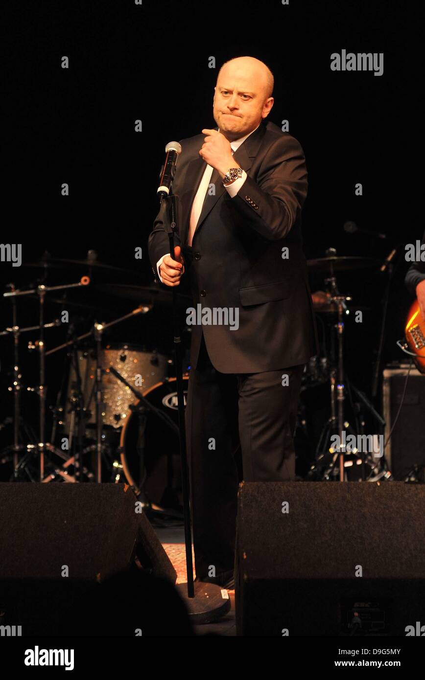 The Commitments, the band from the eponymous 1991 film, back on stage ...