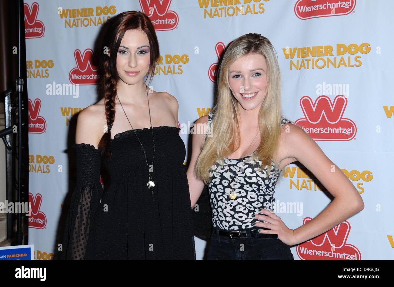 Savvy and mandy hi-res stock photography and images - Alamy