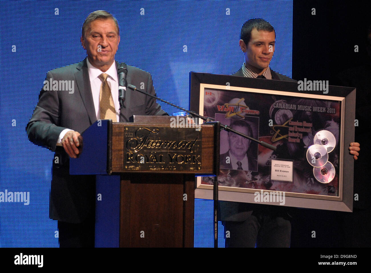 Bill Evanov Accepting The Allan Waters Lifetime Achievement Hall Of Fame At The 29th Annual