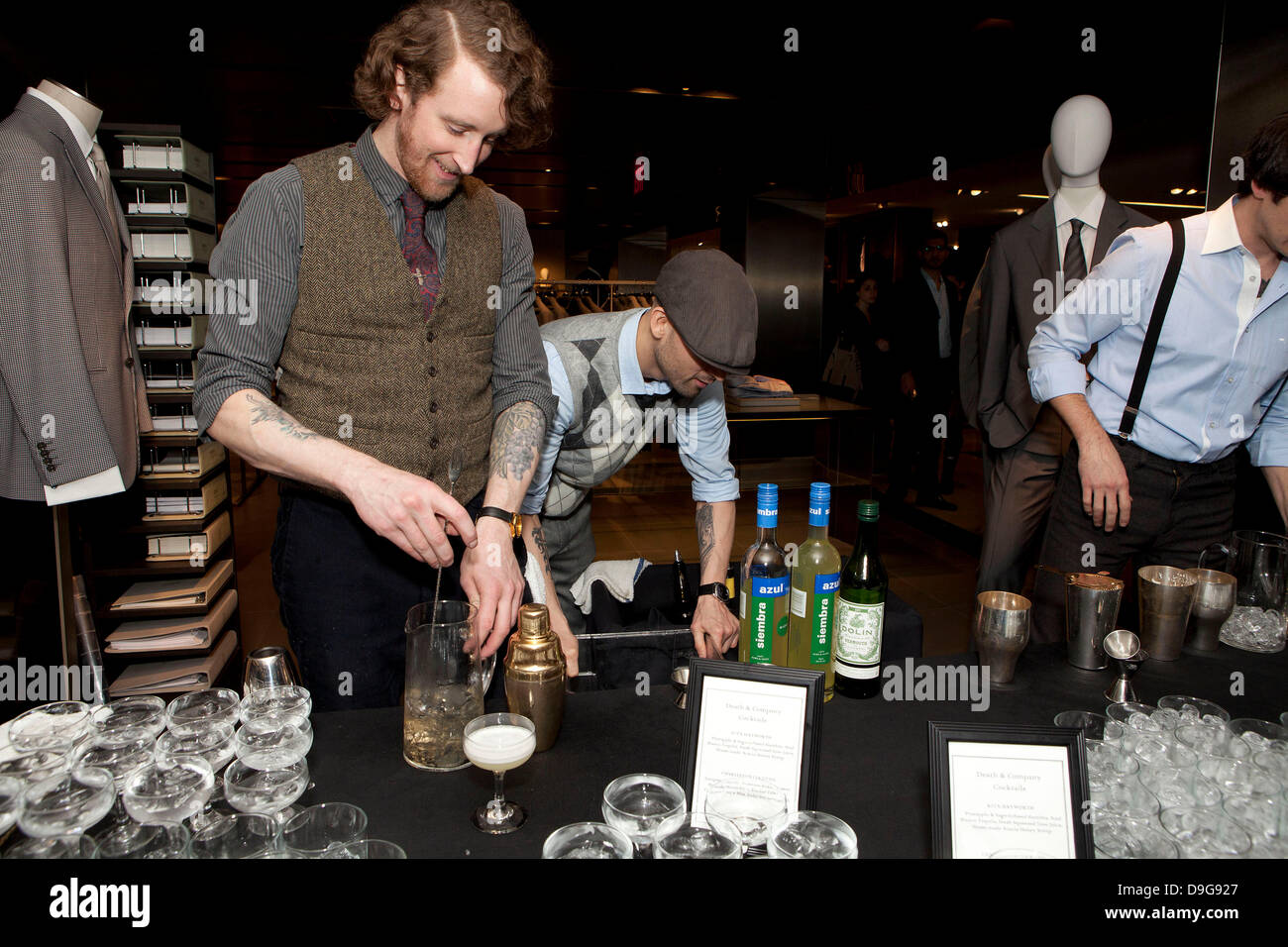 Thomas Waugh (Owner of Death & Co) Planet Green's The Fabulous Beekman ...