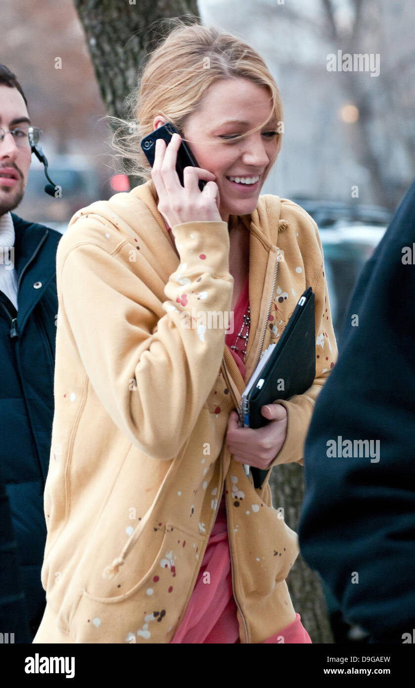 Blake Lively on set during the last day of filming of the new season of ...