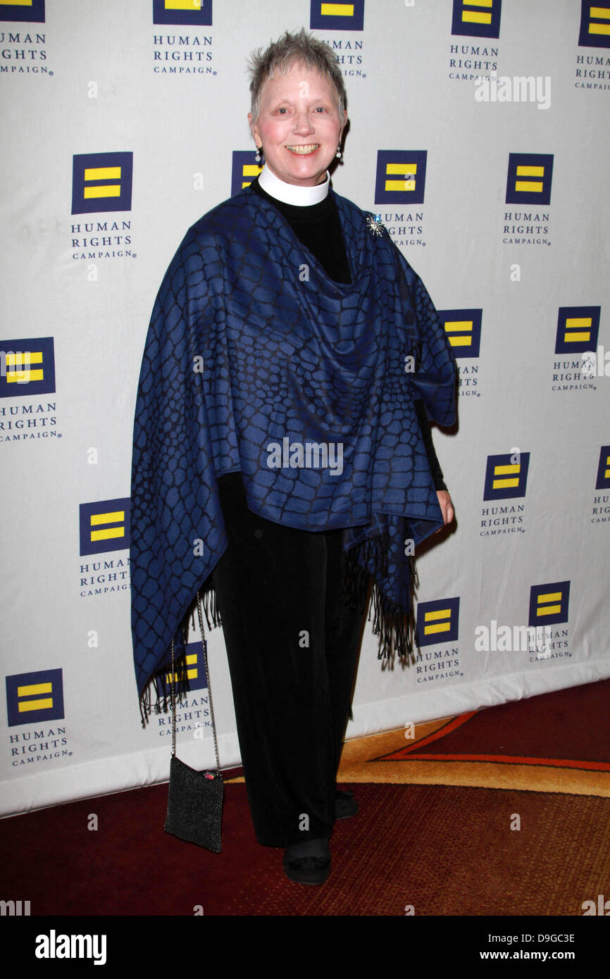 Reverend Susan Russell 2011 Human Rights Campaign Los Angeles Gala held ...
