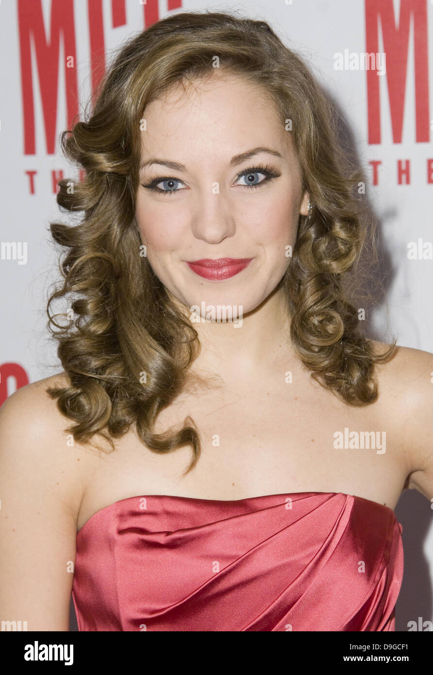 Laura Osnes Miscast 2011 MCC Theater Annual Musical Spectacular Gala ...