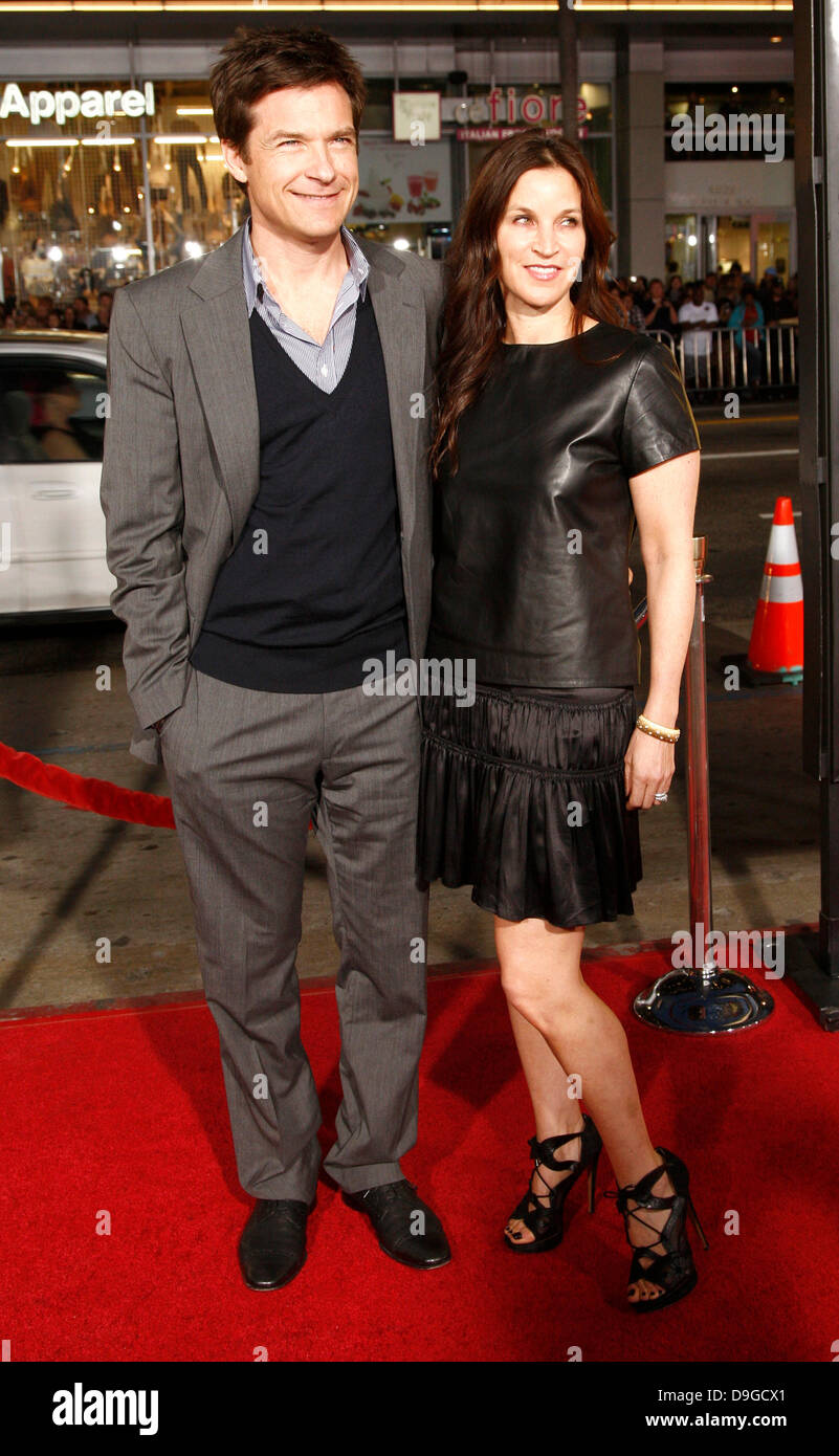 Jason bateman and paul anka hi-res stock photography and images - Alamy