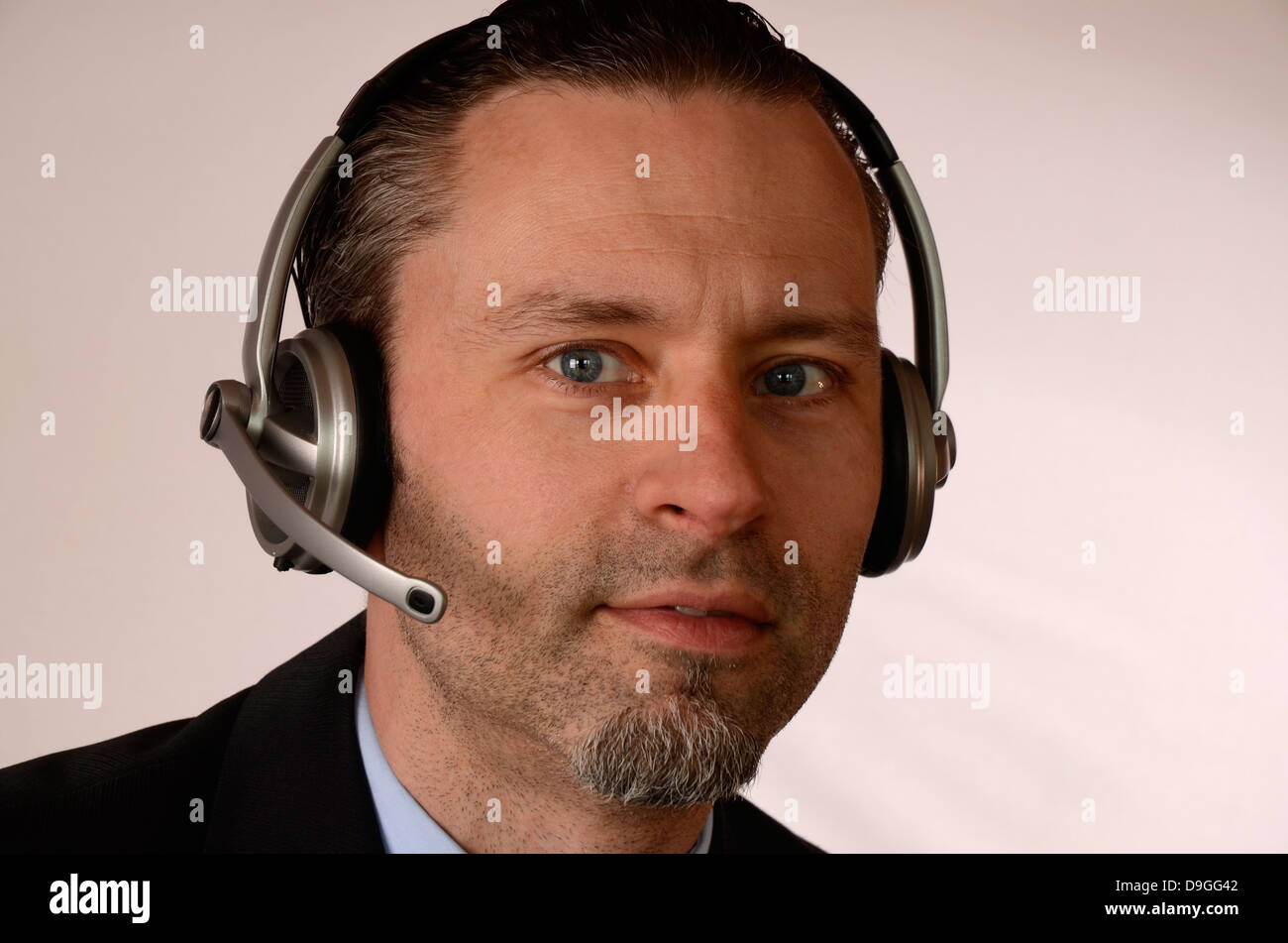 Phone operator hi-res stock photography and images - Alamy